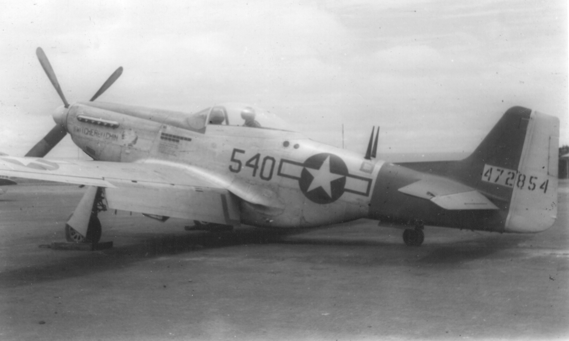 Decal Review: SuperScale Decals 1/48 P-51D Mustangs 457th FS/506th FG ...